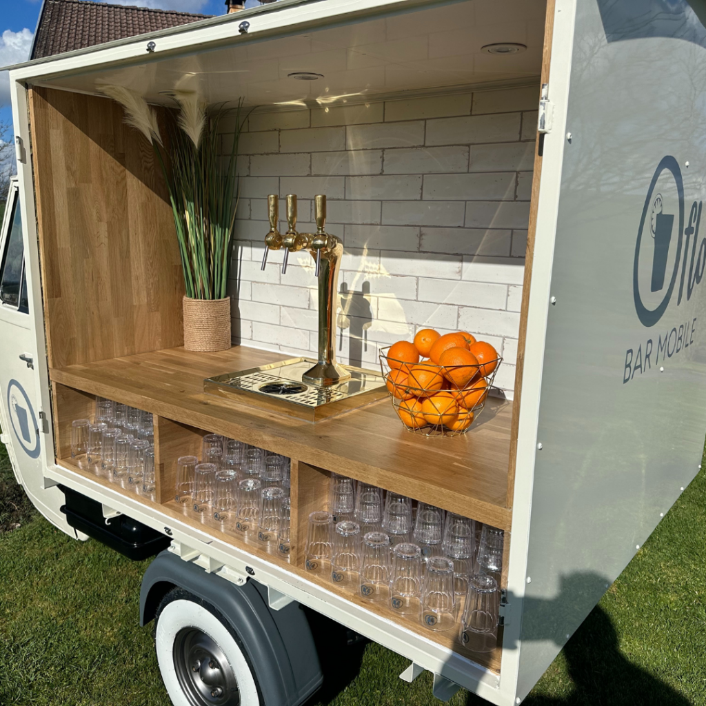 Location de Bar mobile vintage - Oflo Bar Mobile